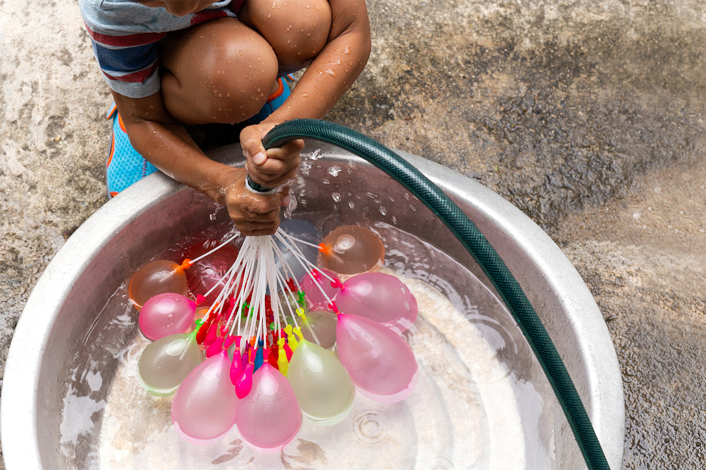 Water Balloon Fights: Host A Water Balloon Party - FUNBOY