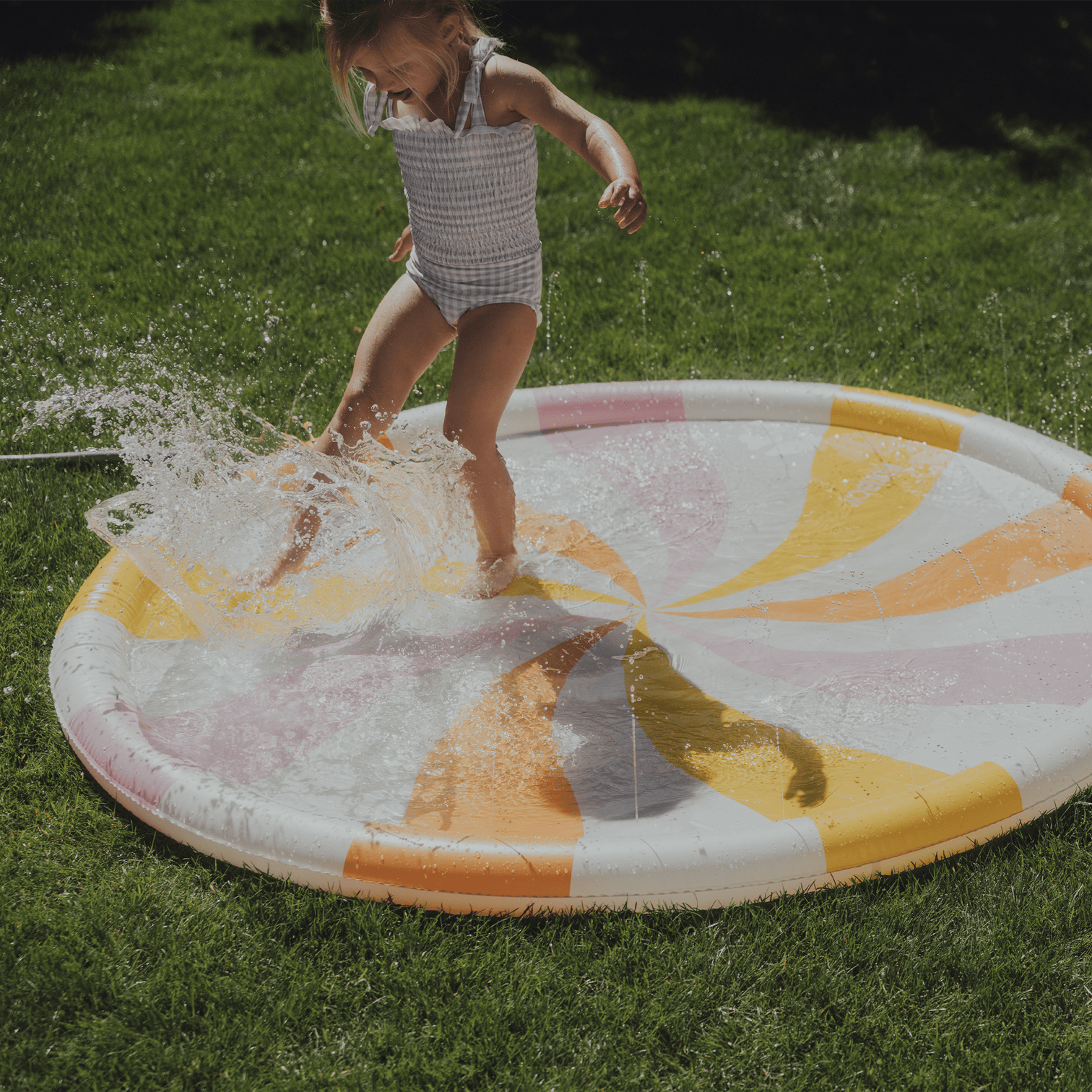 Swirl Candy Splash Pad – 64" Bright & Fun Summer Water Play for Kids ...
